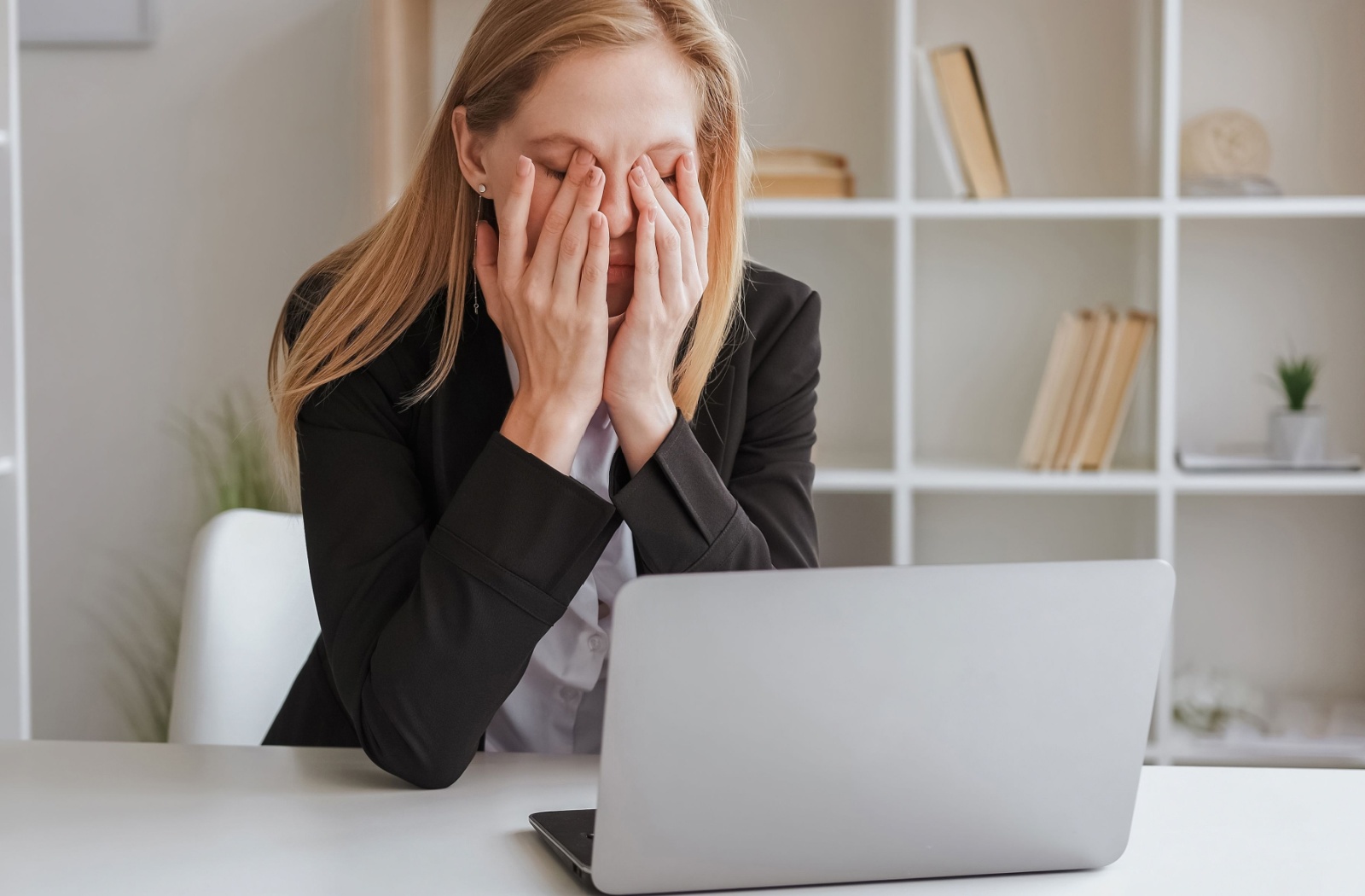 How Long Does Eye Strain Last?